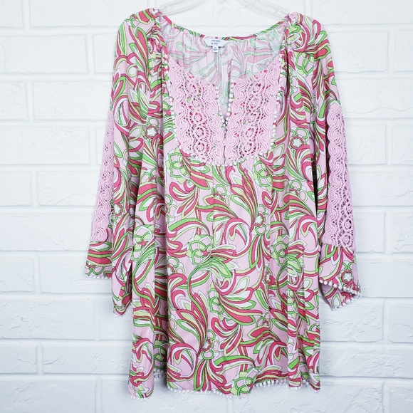 crown & ivy | Tops | Crown Ivy Crochet Peasant Topsz M | Poshmark